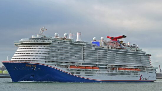 Adult Passenger Reportedly Assaults Teen in Carnival Mardi Gras Club O2 ...